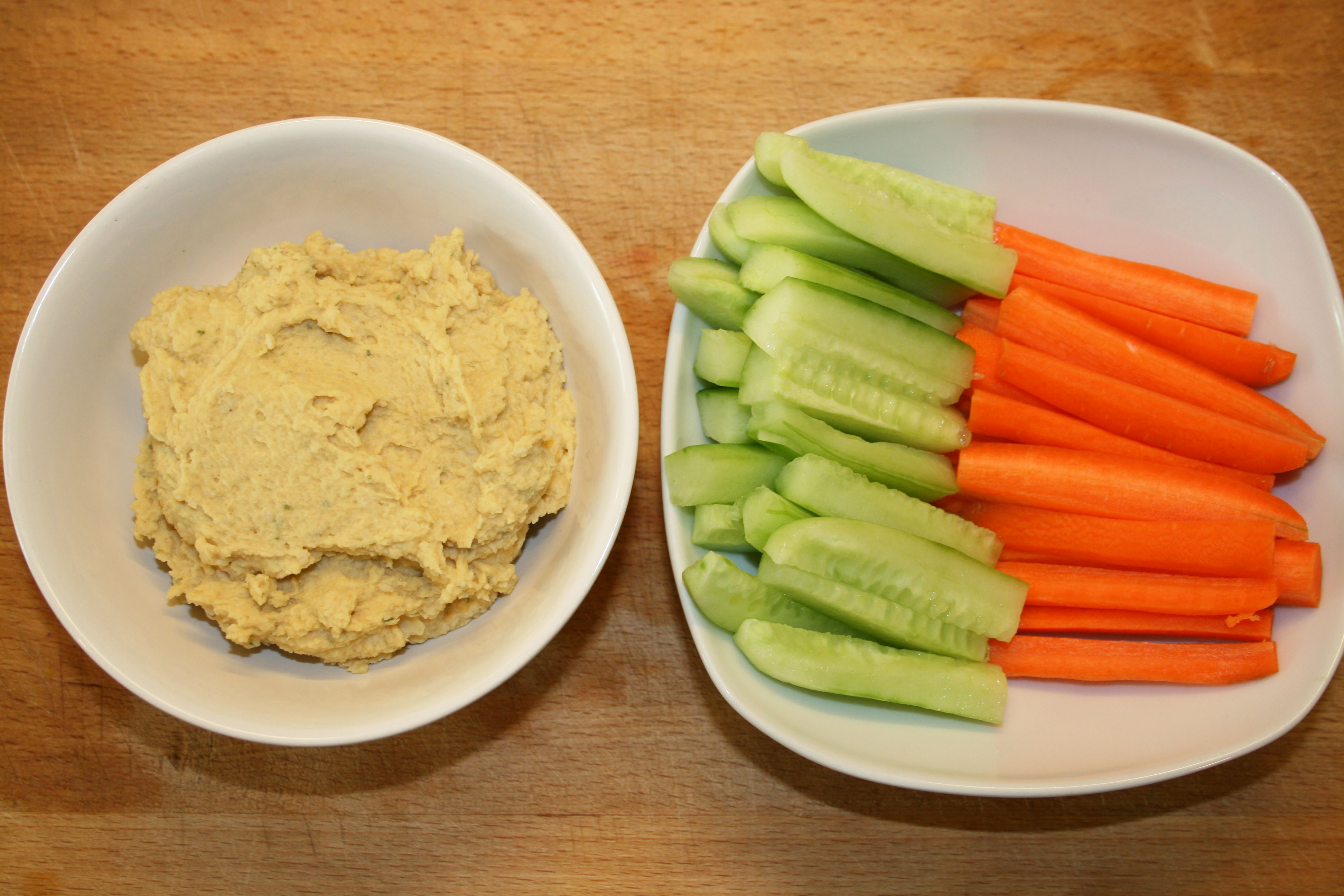 Humus - taj divan namaz od slanutka!